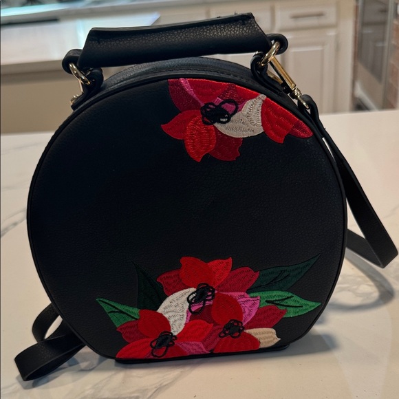 Zara | Bags | Zara Floral Round Crossbody Bag | Poshmark